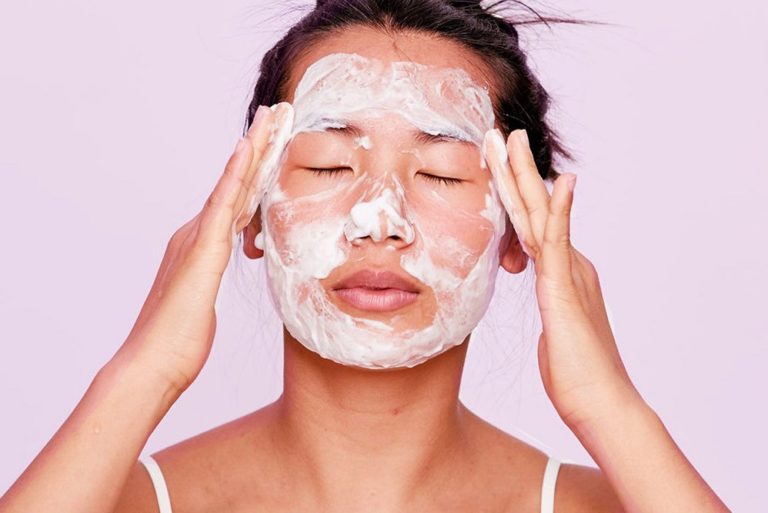 9 savons contre l'acné pour traiter en douceur les éruptions cutanées ...